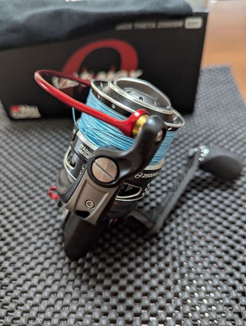 マンビカーAbu Garcia REVO MGX THETA 2500SH