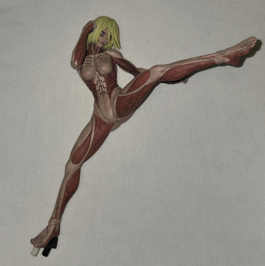 POP UP PARADE 4点セット進撃の巨人・鎧の巨人・女型の巨人・獣の巨人