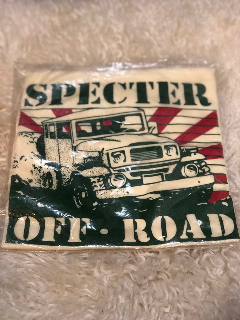 ランクル40 specter off rord Tシャツ