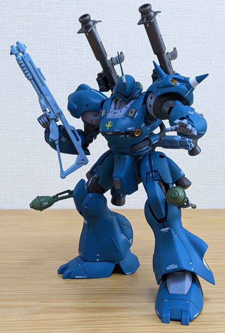「さあ来い、戦い方を教えてやる」ガンプラ　完成品　1/100　MG　ケンプファー