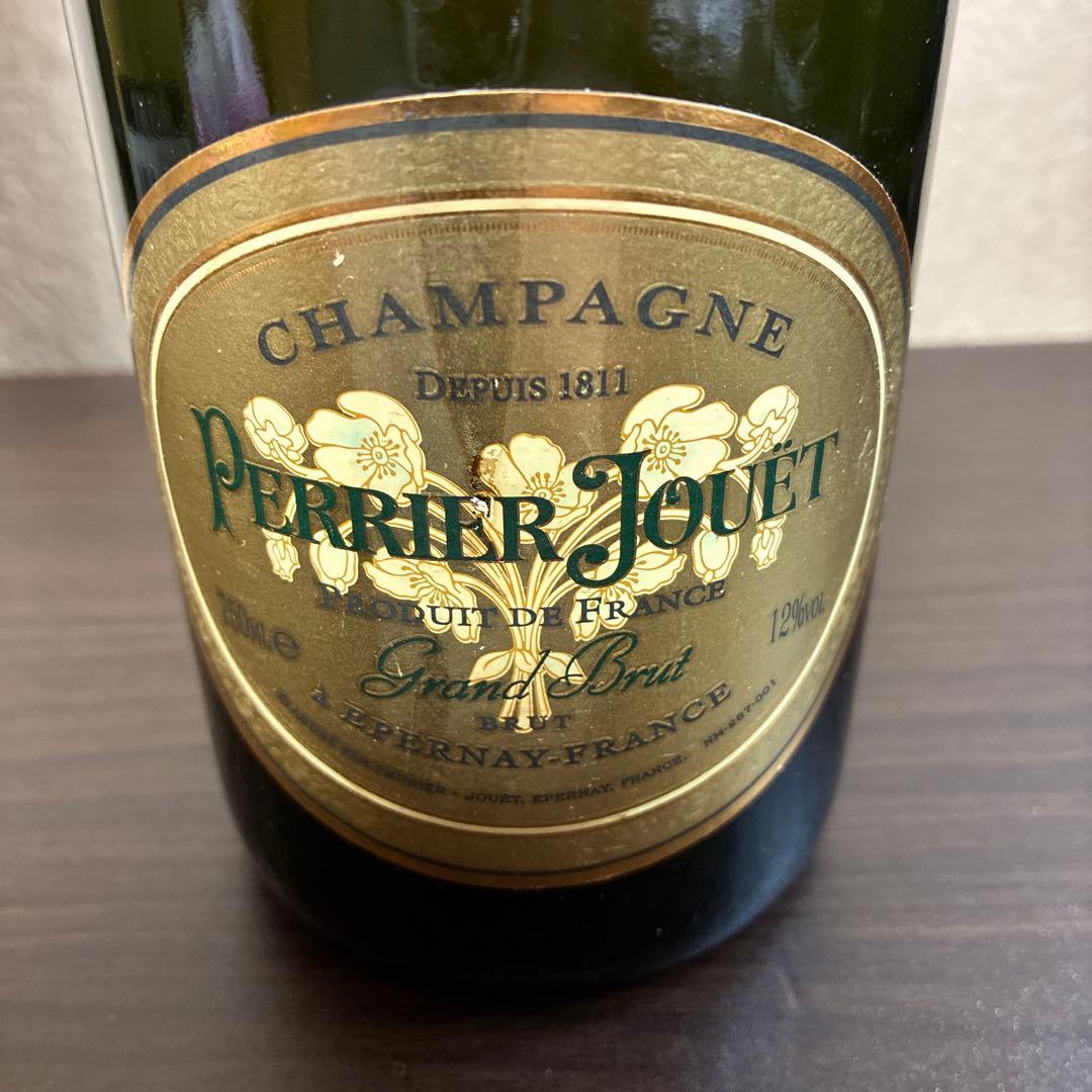 酒　未開封品　Perrier Jouët グランブリュット シャンパン 750m