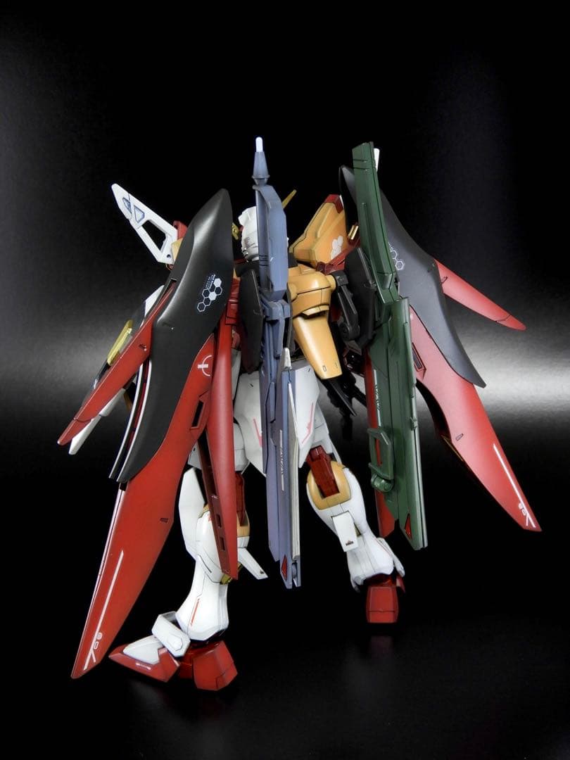 モ*コ様 HGCE デスティニーガンダム (ハイネ専用機) / ガンプラ 完成品