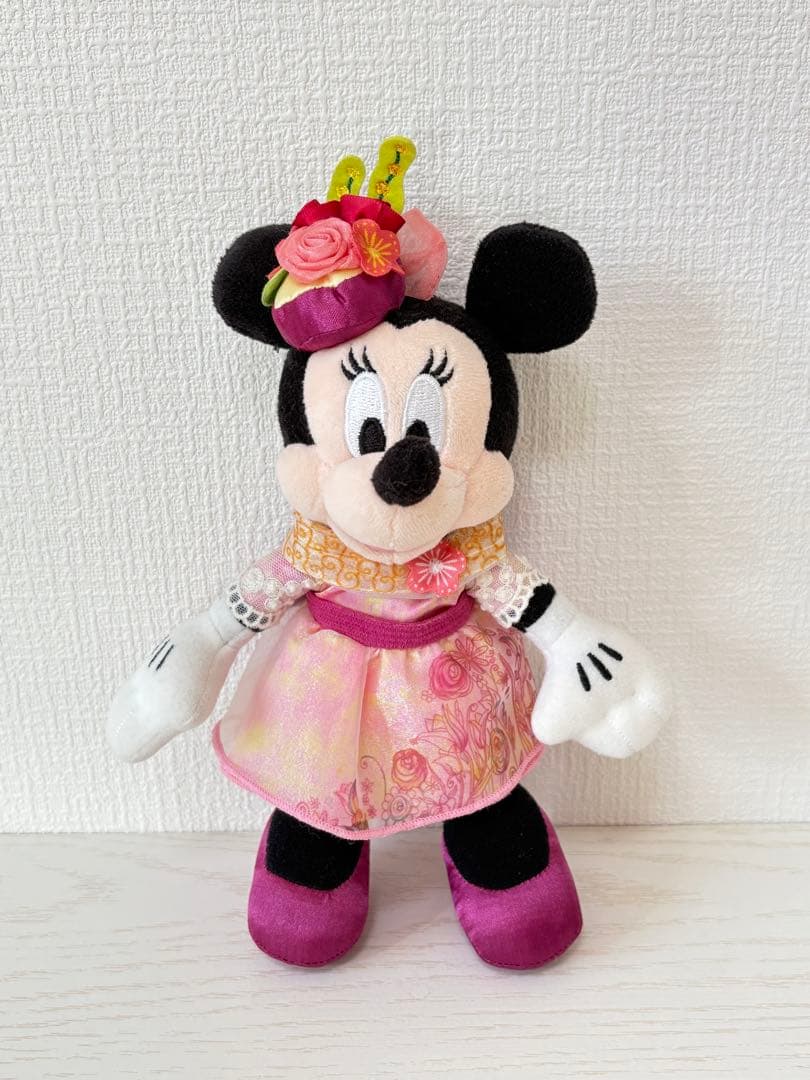 ディズニーランド　ミニーのスタイルスタジオ　ぬいぐるみバッジ　ミニスタ　ぬいば