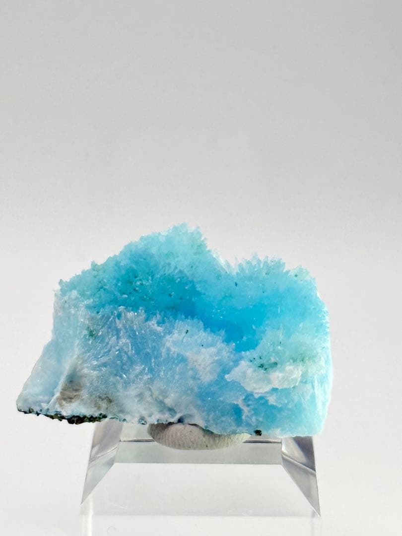 ブルー　アラゴナイト　霞石　原石　鉱物標本　天然石