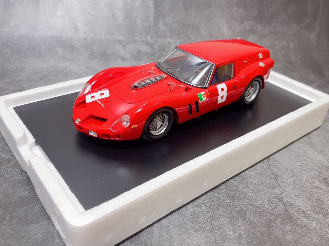 フジミ　1/18 完成品　フェラーリ　250GT BREADVAN 優勝車