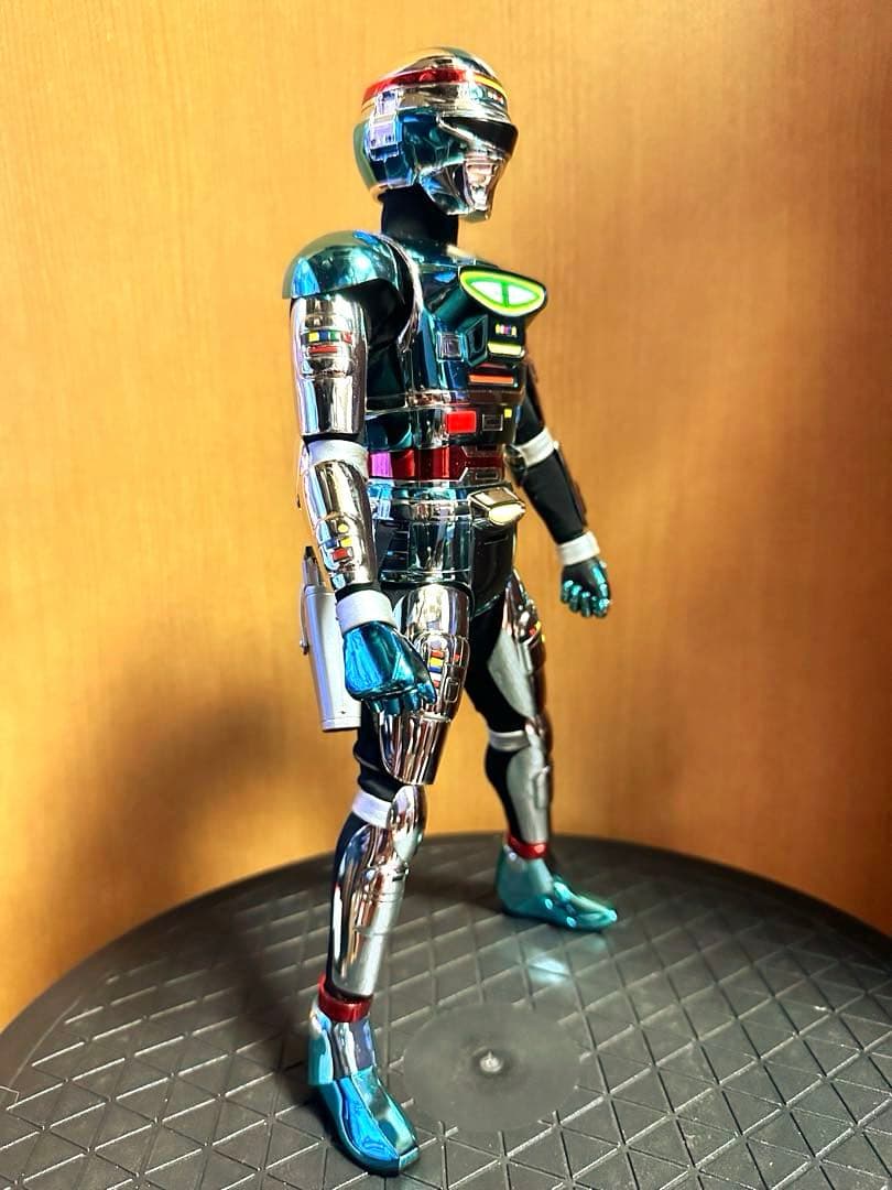 A*u様 RAH DX リアルアクションヒーローズ宇宙刑事 シャイダー 肩骨折の