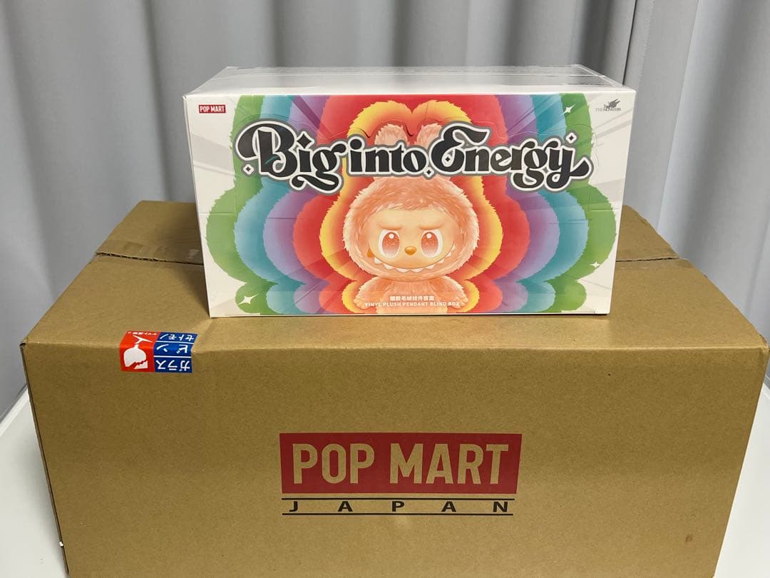 POP MART Big into Energy ラブブアソートボックス