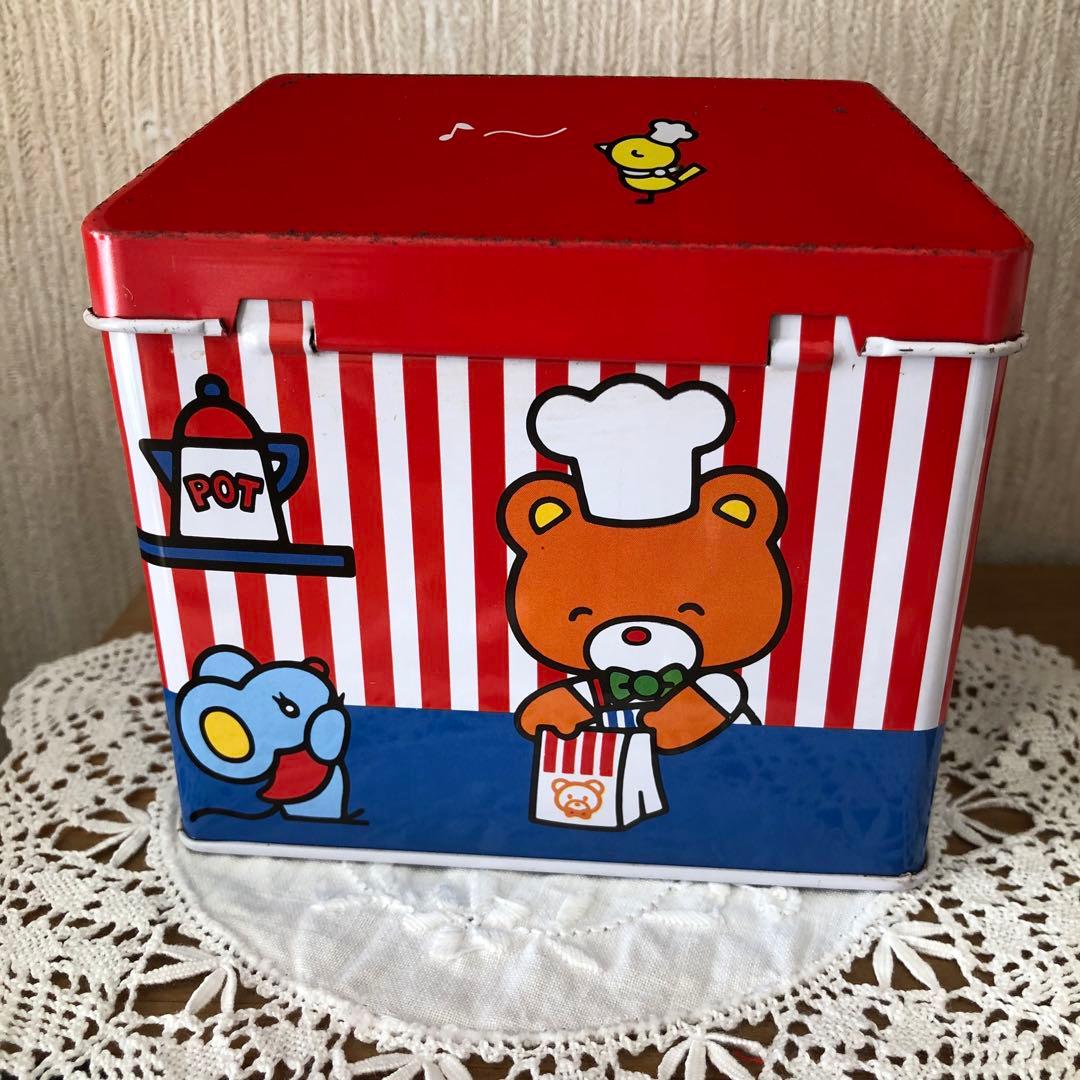 昭和レトロ　1983年　 ハローキティ　ハンバーガーshop柄 缶　希少品