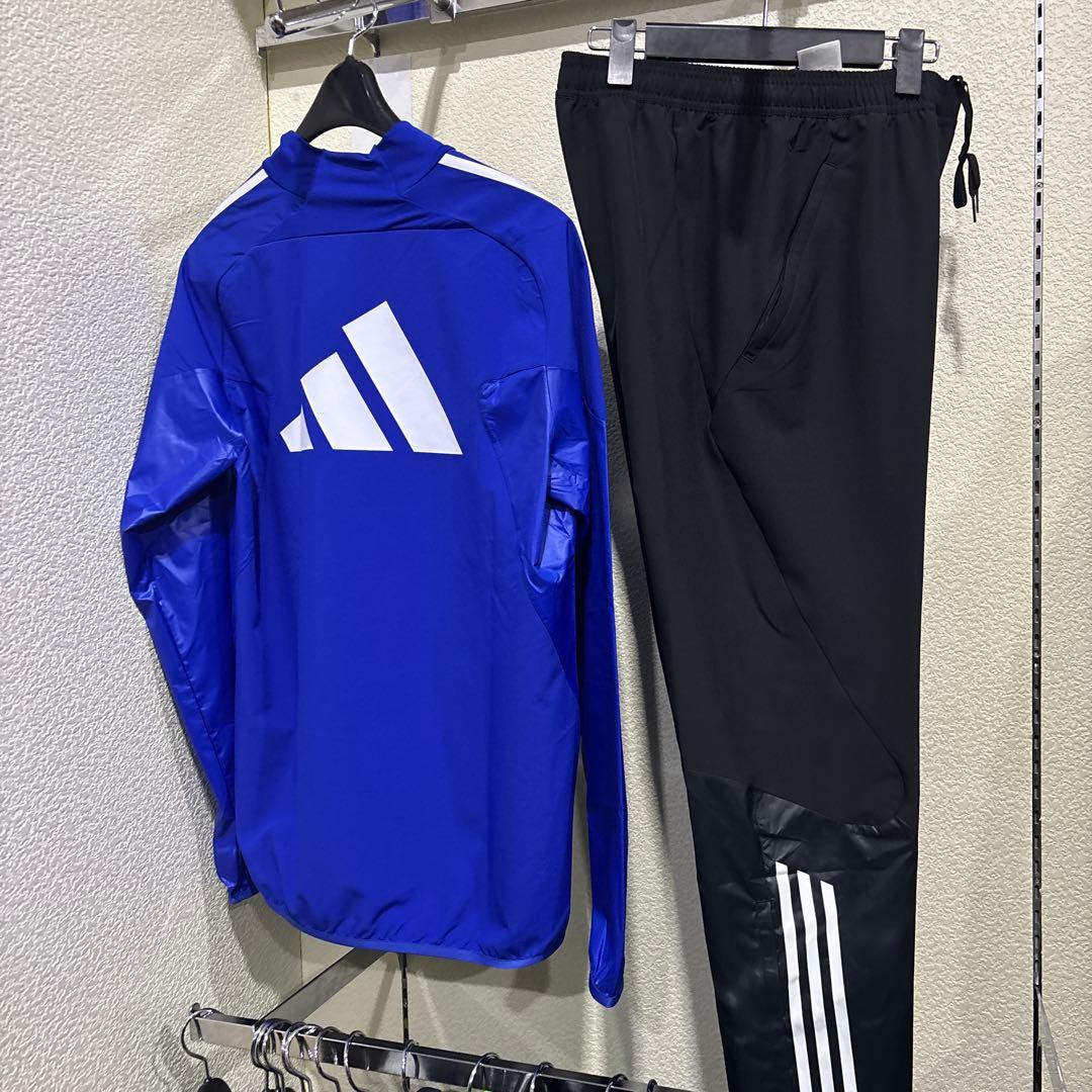 サッカーアディダスピステ上下新品