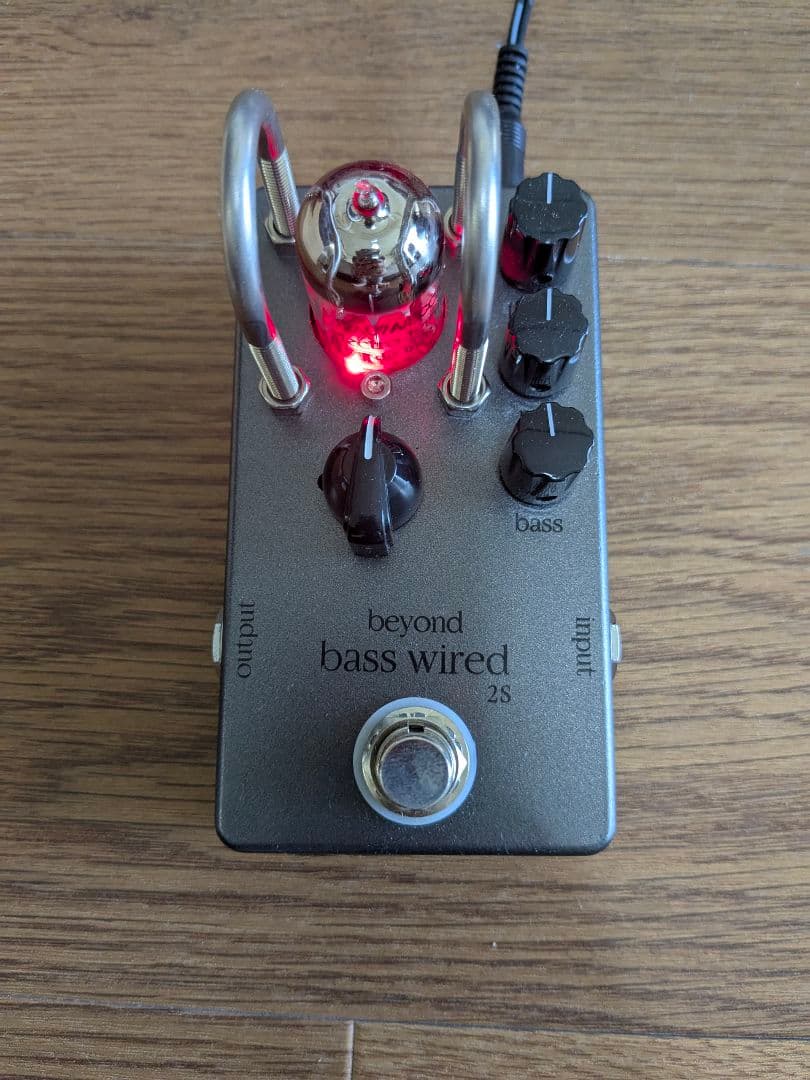beyond bass wired 2S ベースエフェクター