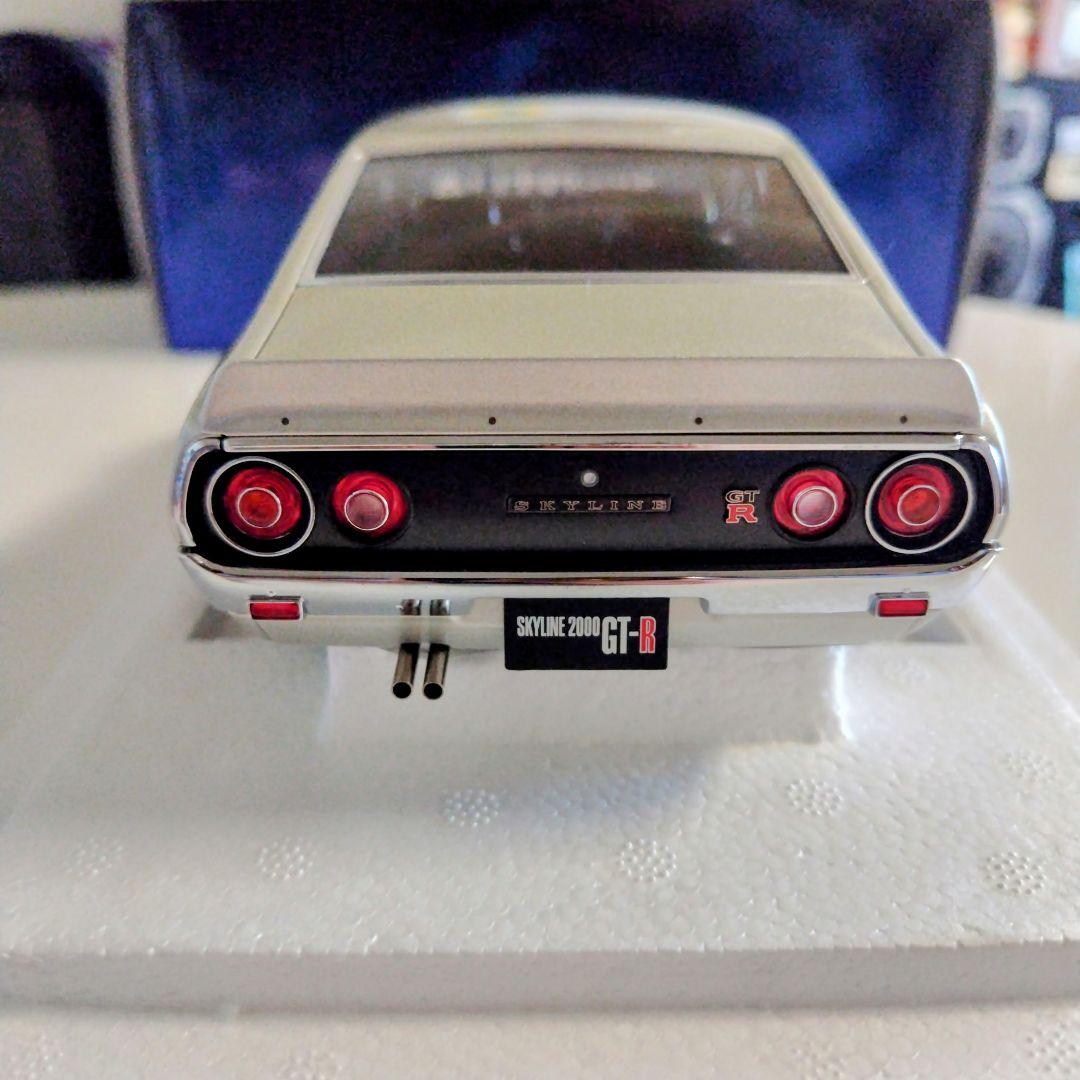 オ一トア一ト　スカイライン2000GT-R(KPGC110)ケンメリ1/18