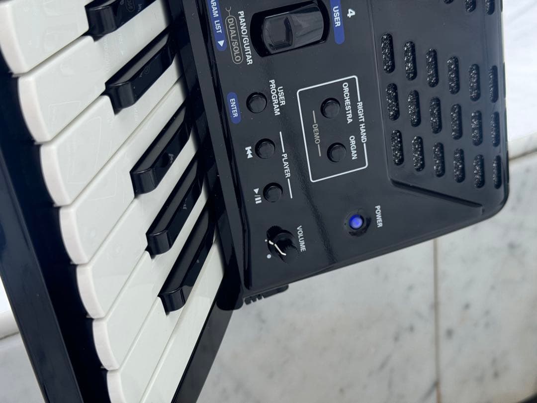 M*郎様 Roland V-Accordion FR-1X BK Vアコーディオ