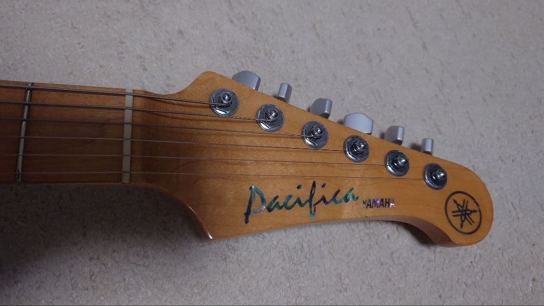 Yamaha Pacifica 904M エレキギター