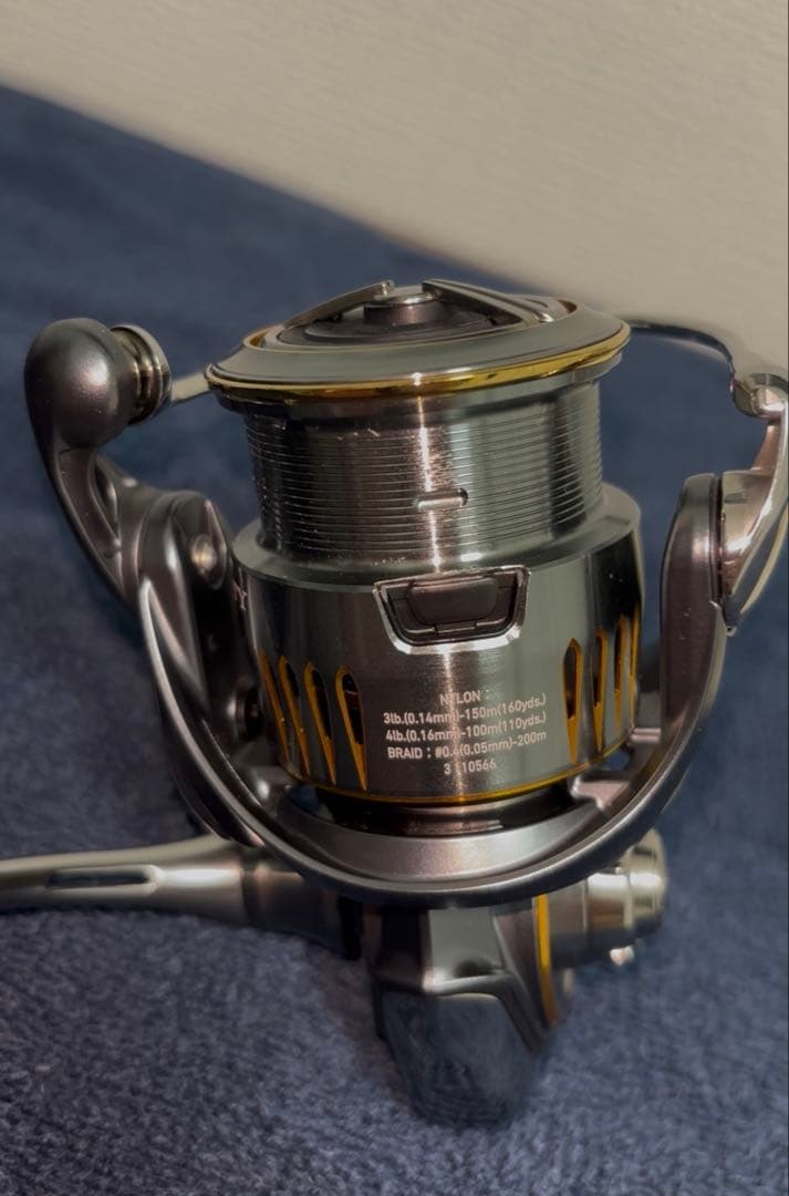 【美品】DAIWA 23エアリティLT 2000S-P+ザイオンノブ セット