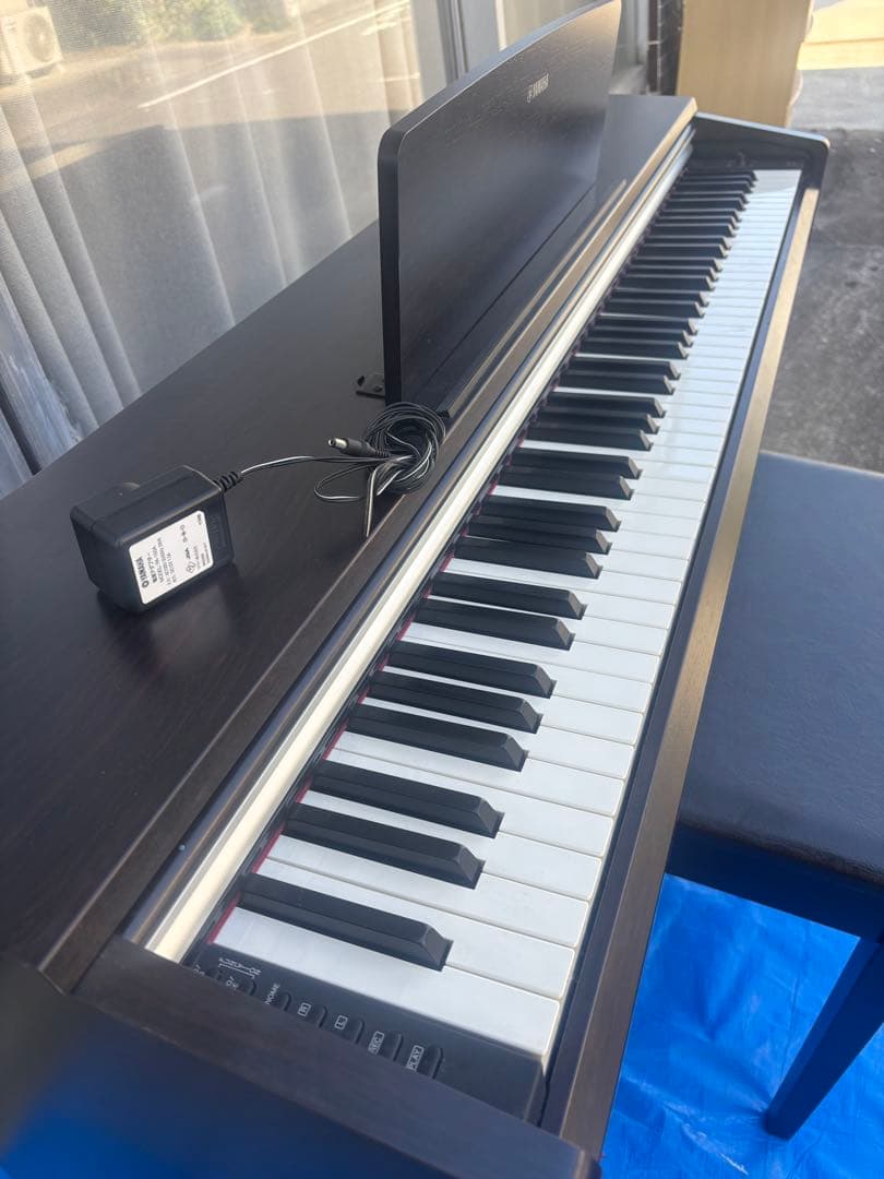 【送料込‼️】YAMAHA 電子ピアノ YDP-142B