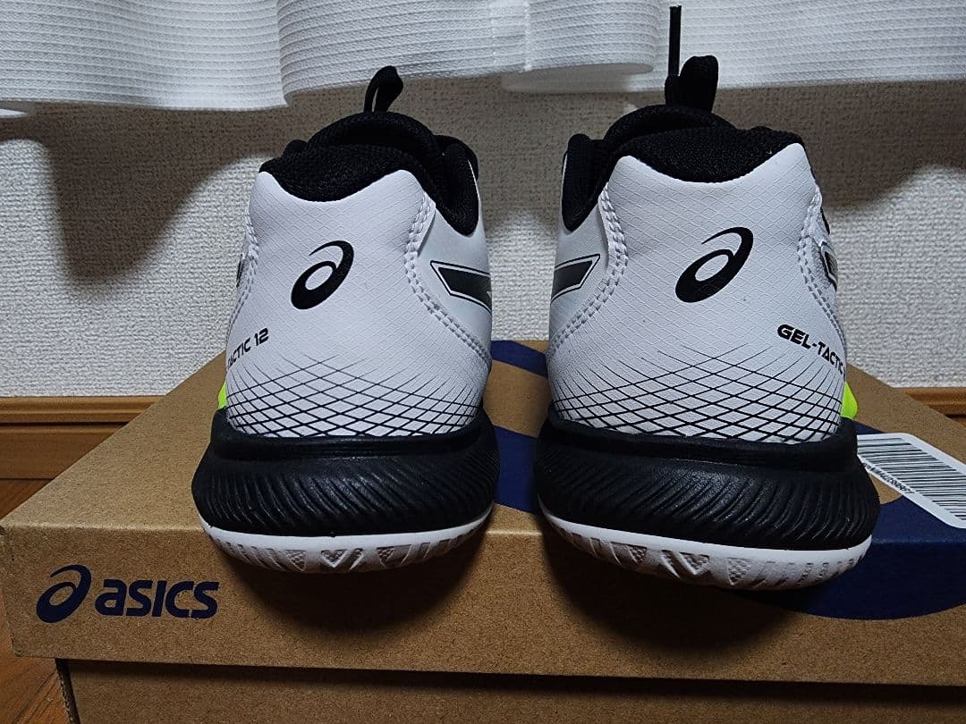 ASICS GEL-TACTIC 12 バレーボールシューズ 23.5cm