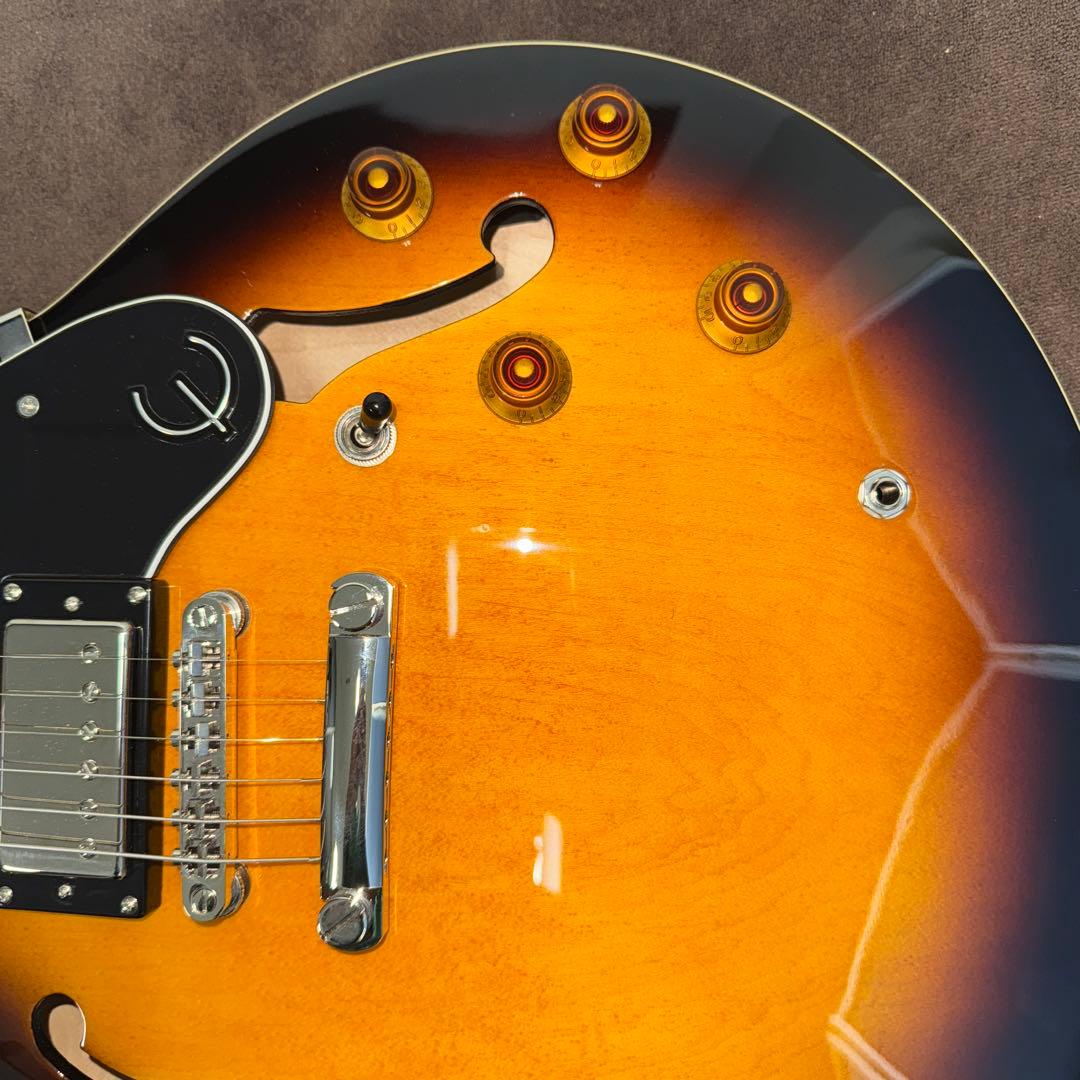 Epiphone DOT vintage Sunburst ほぼ新品です