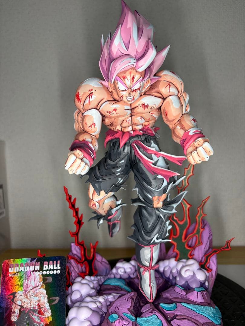 ドラゴンボールフィギュア超サイヤ人 孫悟空リペイント2D 1体限定　ピンク