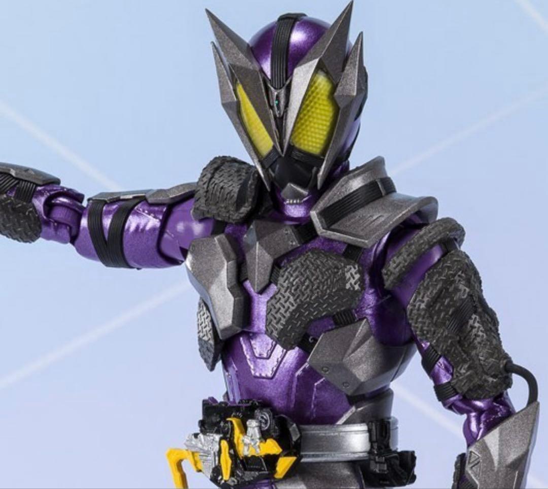 S.H.フィギュアーツ　仮面ライダー滅　スティングスコーピオン