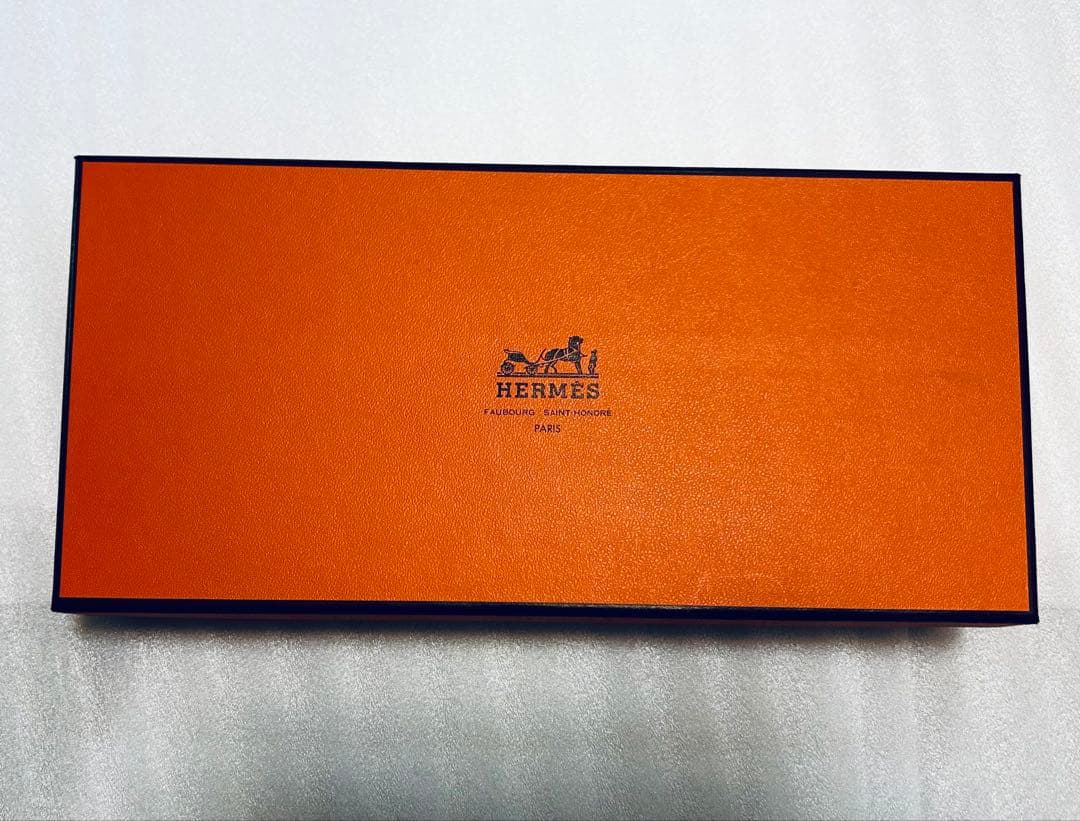 新品　HERMES エルメス フェイタオル　箱