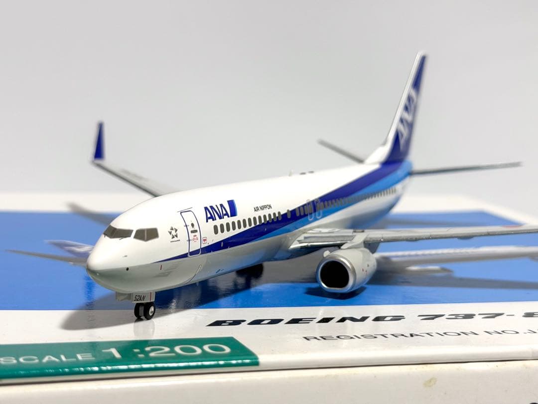 全日空商事 1/200 B737-800 ANA NH20033