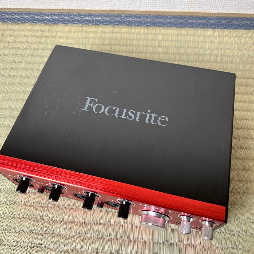 Focusrite Clarett 4Pre フォーカスライト