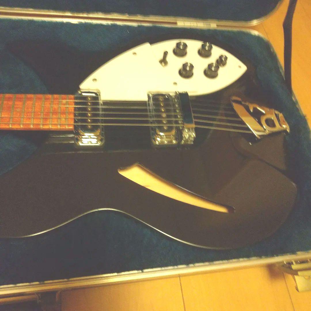 Rickenbacker 330 JG エレキギター