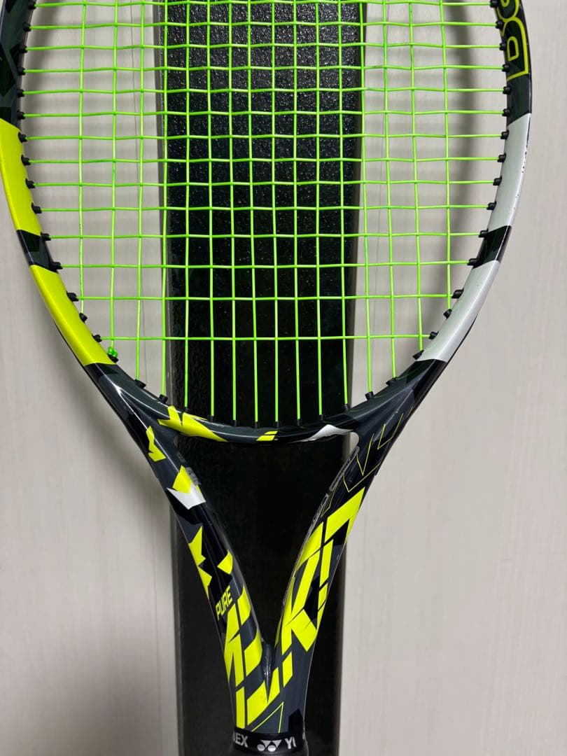 Babolat ピュアアエロ100 G2