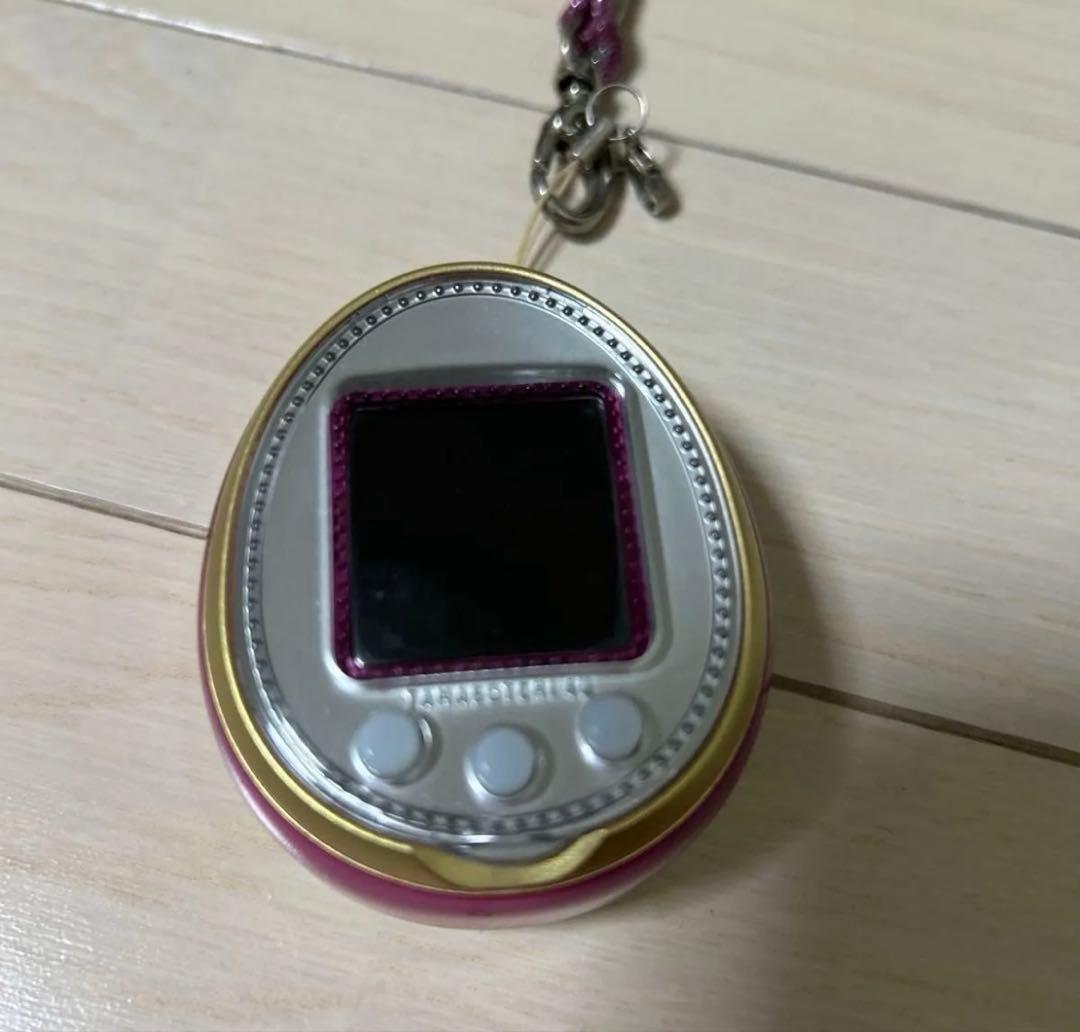 Tamagotchi 4U ピンク たまごっち