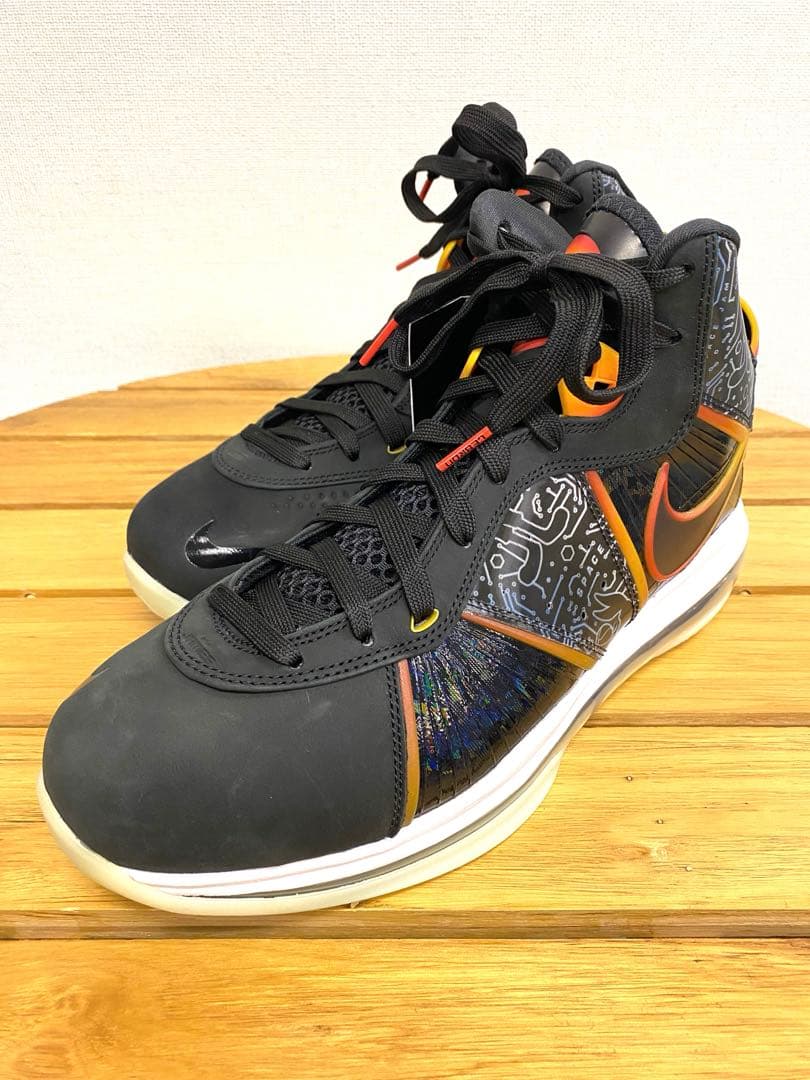 シューズ(男性用) NIKE LEBRON VIII QS \