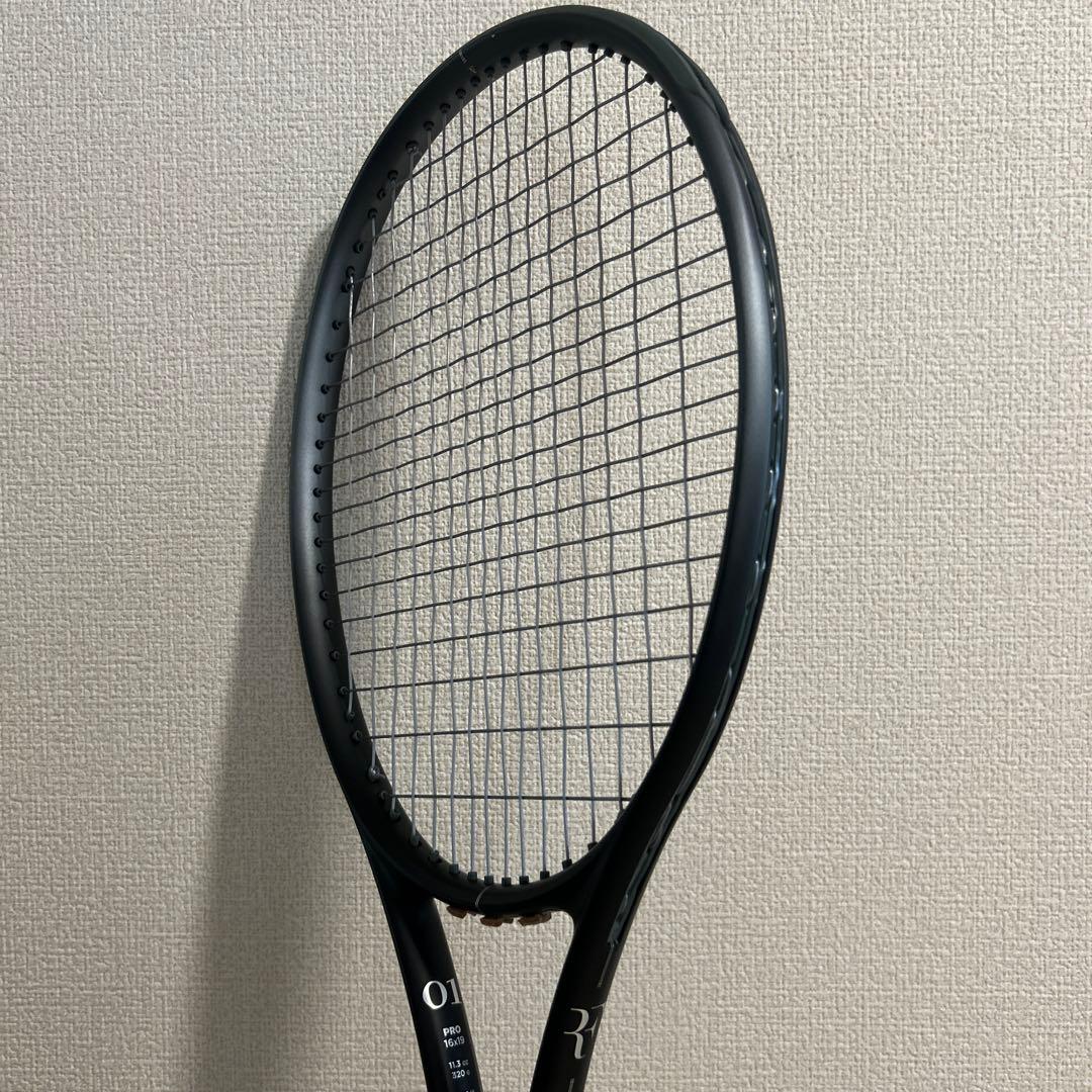 Wilson RF01 Pro テニスラケット 320g G2