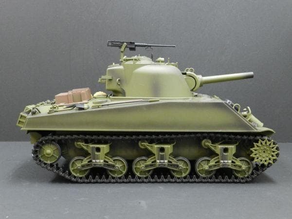 技術基準適合証明済 Henglong 1/16 M4A3 シャーマン