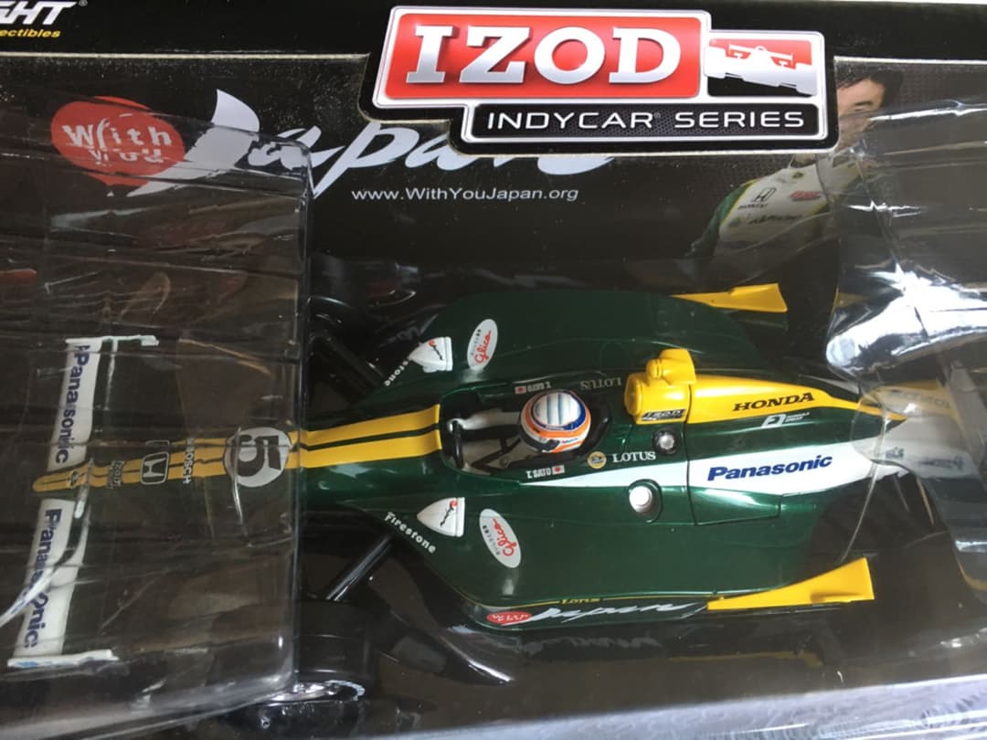 新品❤️TＡKU MＡ ＳＡTO❤️Ｆ1 レーシングカー❣️♪(*^^*)