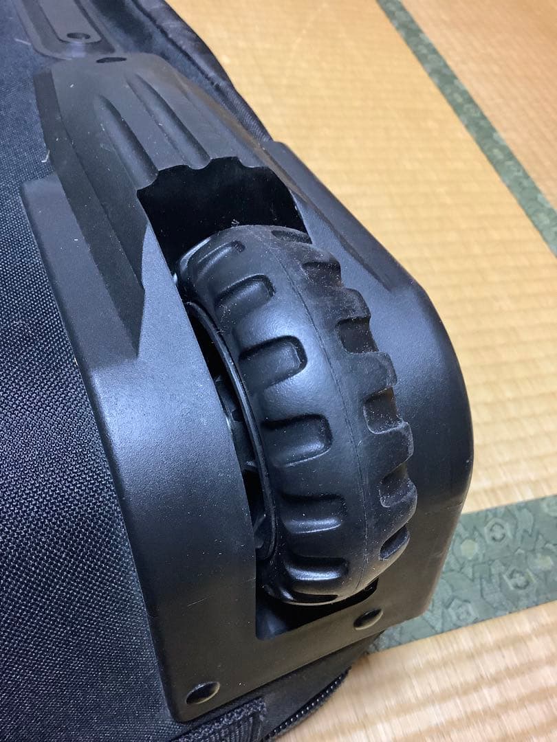 スノーボード用バッグ キャスター付DAKINE LOW ROLLER