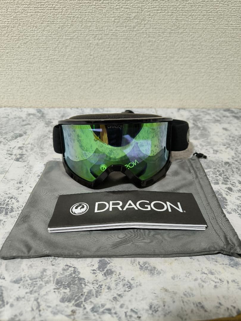 美品✨Dragon■スノボー/スキー/ゴーグル/収納袋付き