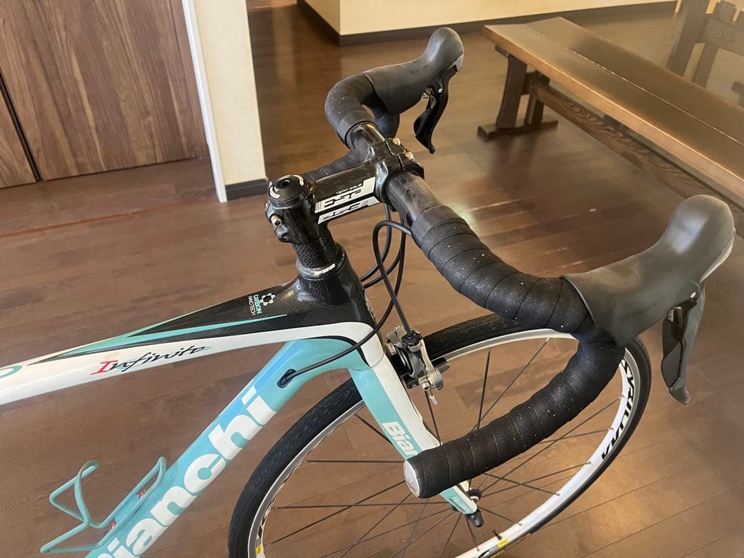 Bianchi Infinito サイズ47 引取りできる方限定