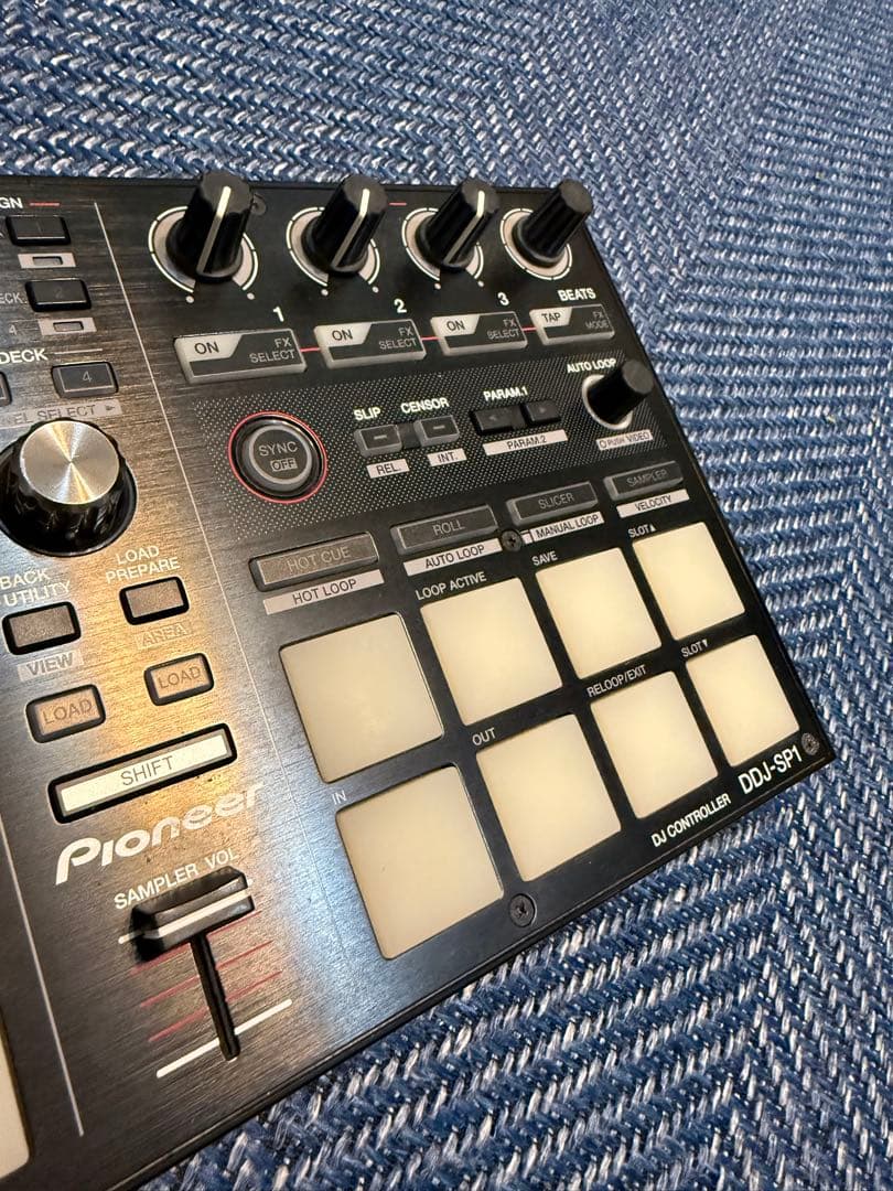 Pioneer DDJ-SP1 サンプラーコントローラー