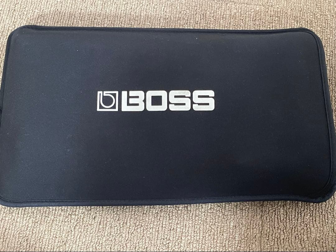 BOSS GT-1 専用ケース付き