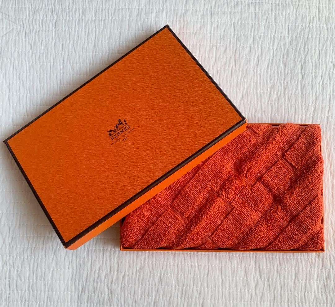 新品 HERMES エルメス カレ・タオル ステアーズ オランジュ・フー