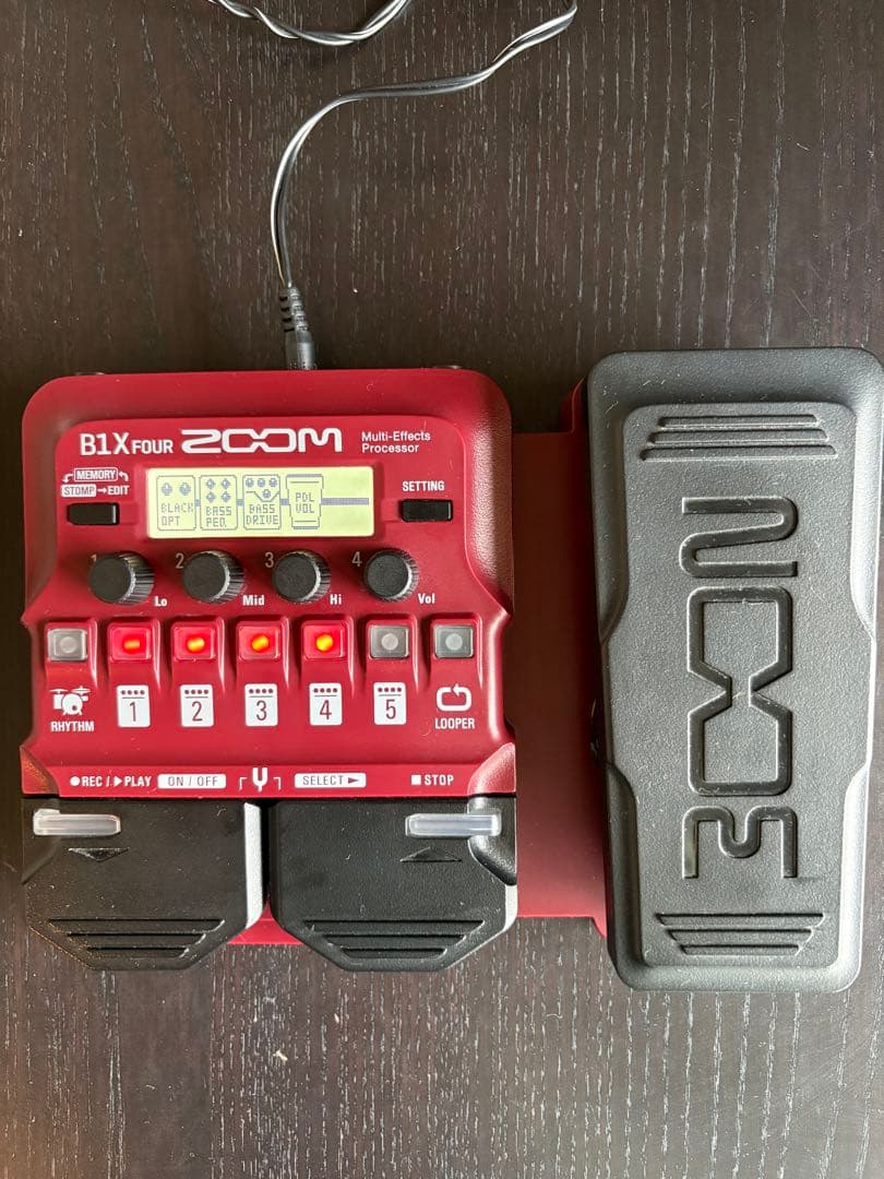 ZOOM B1X FOUR アダプタ付