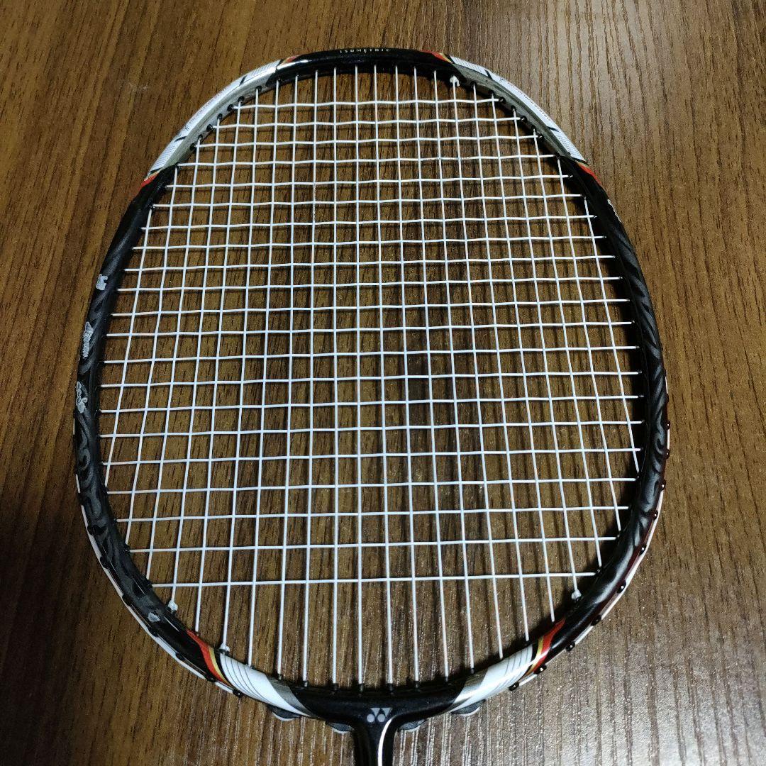 【お値下げしました】YONEX VOLTRIC70バドミントンラケット