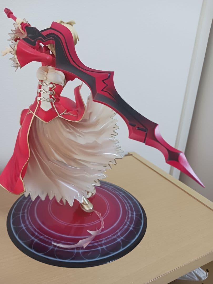 Fate/EXTRA セイバーエクストラ 1/7スケール 完成品フィギュア