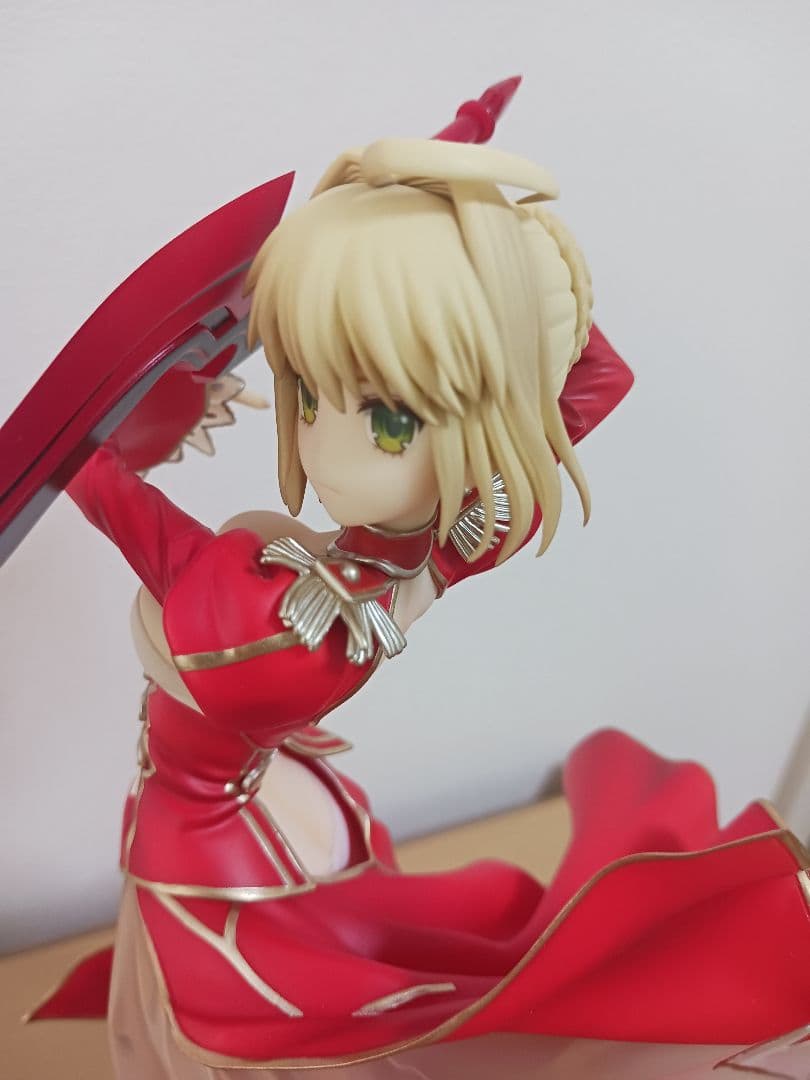 Fate/EXTRA セイバーエクストラ 1/7スケール 完成品フィギュア