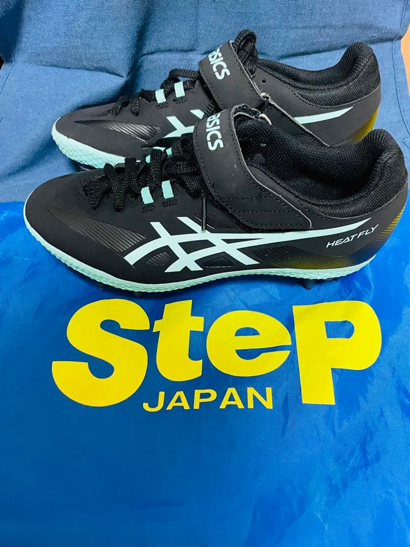 asics HEATFLY 2スパイクシューズ ブラック/ライトブルー走り高跳び