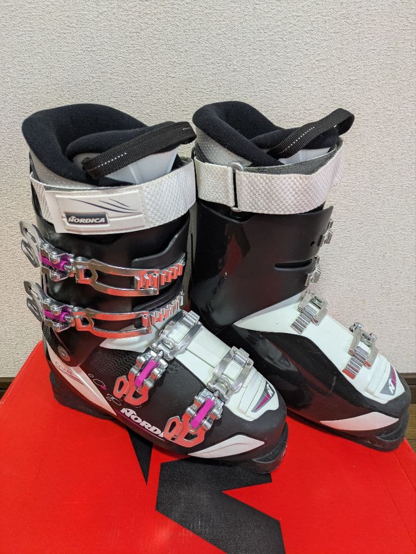 Nordica スキー用ブーツ 25.5 女性用