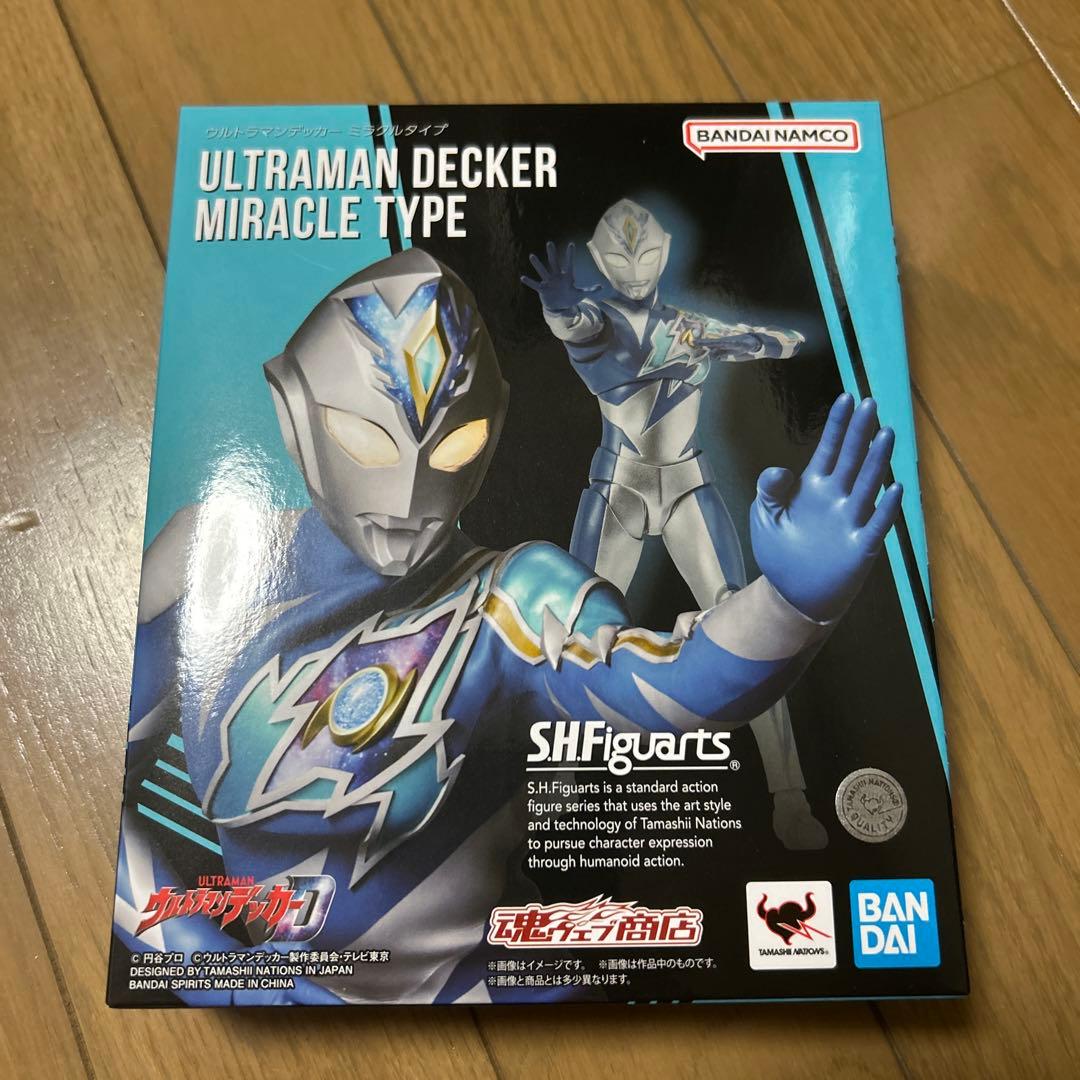 フィギュアーツ　ウルトラマン　デッカー　ミラクルタイプ